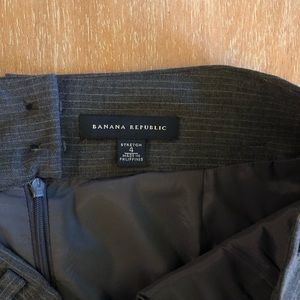 Banana Republic | Skirts | Banana Republic Lightweight Wool Pencil ...